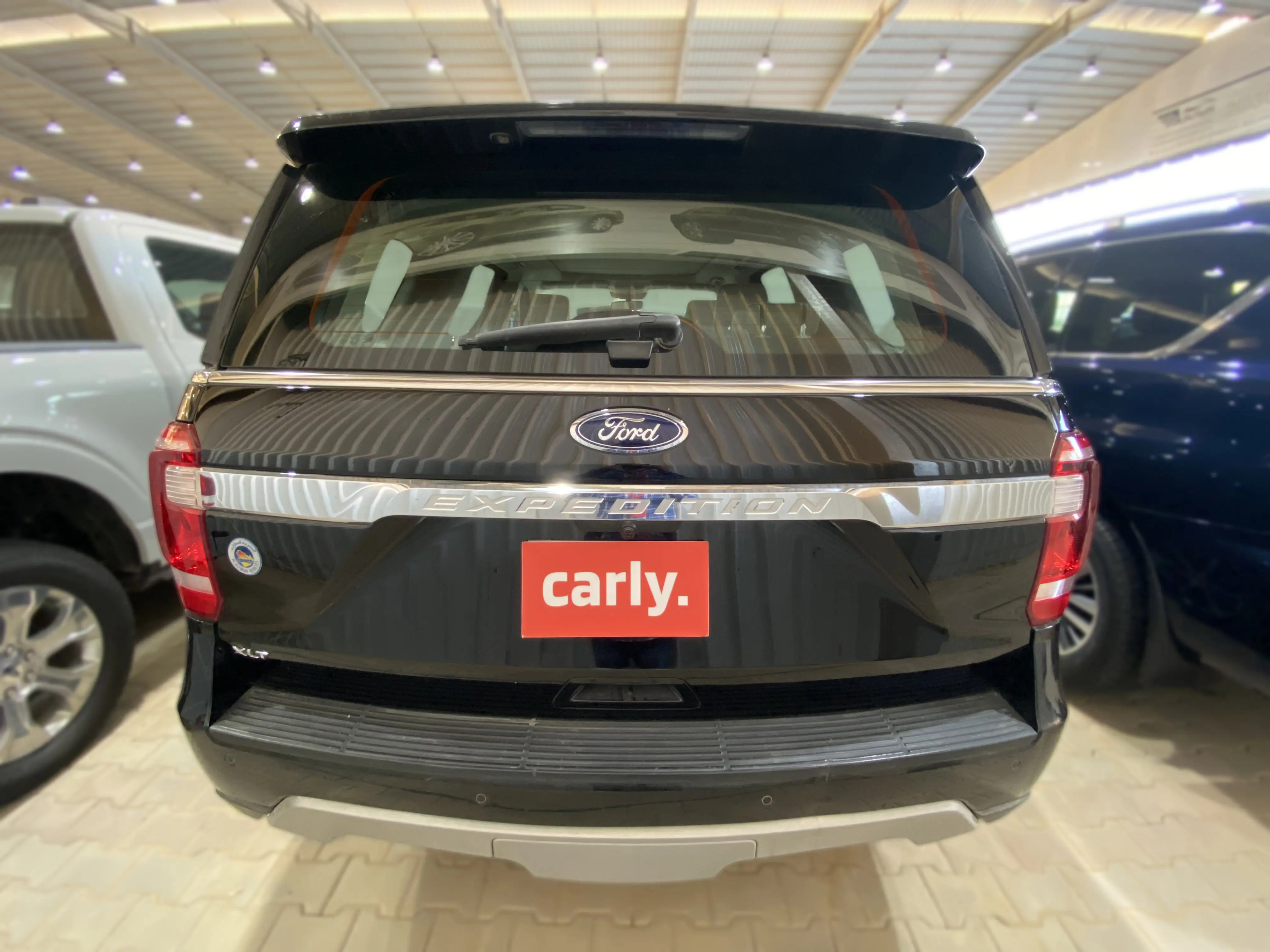 Carly | كارلى